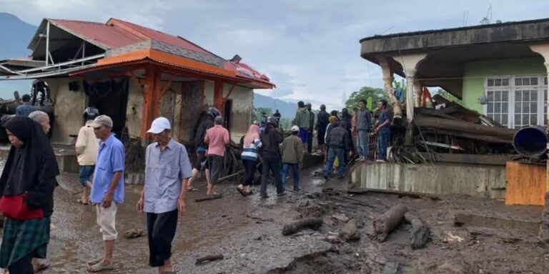 West Sumatra devastated by floods and cold lava: 41 dead, 17 missing ...